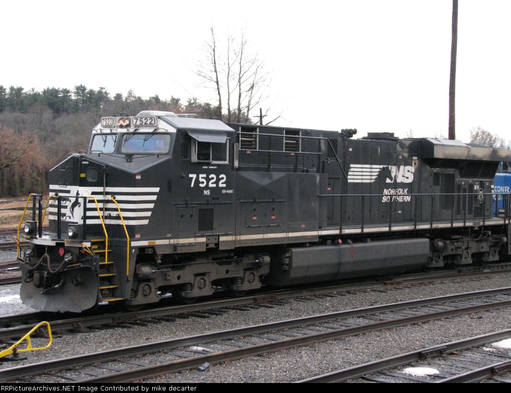 NS 7522